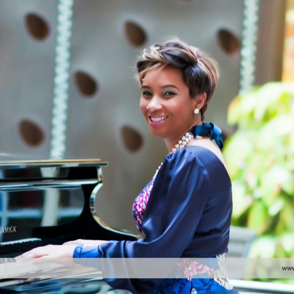 Ex-Beauty Queen Ibinabo Fiberesima Returns With Miss Earth - P.M.EXPRESS