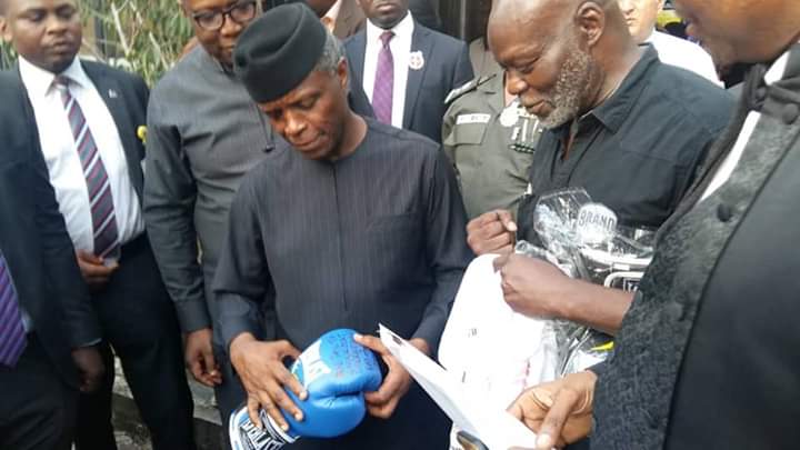 Defiant Bash Ali Insists World Title Fight Must Hold In Nigeria - P.M ...