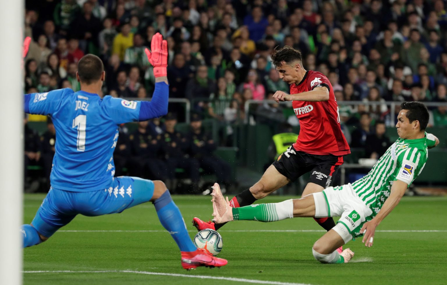 Watch Out For Africa's Aissa Mandi, As La Liga Returns - P.M.EXPRESS