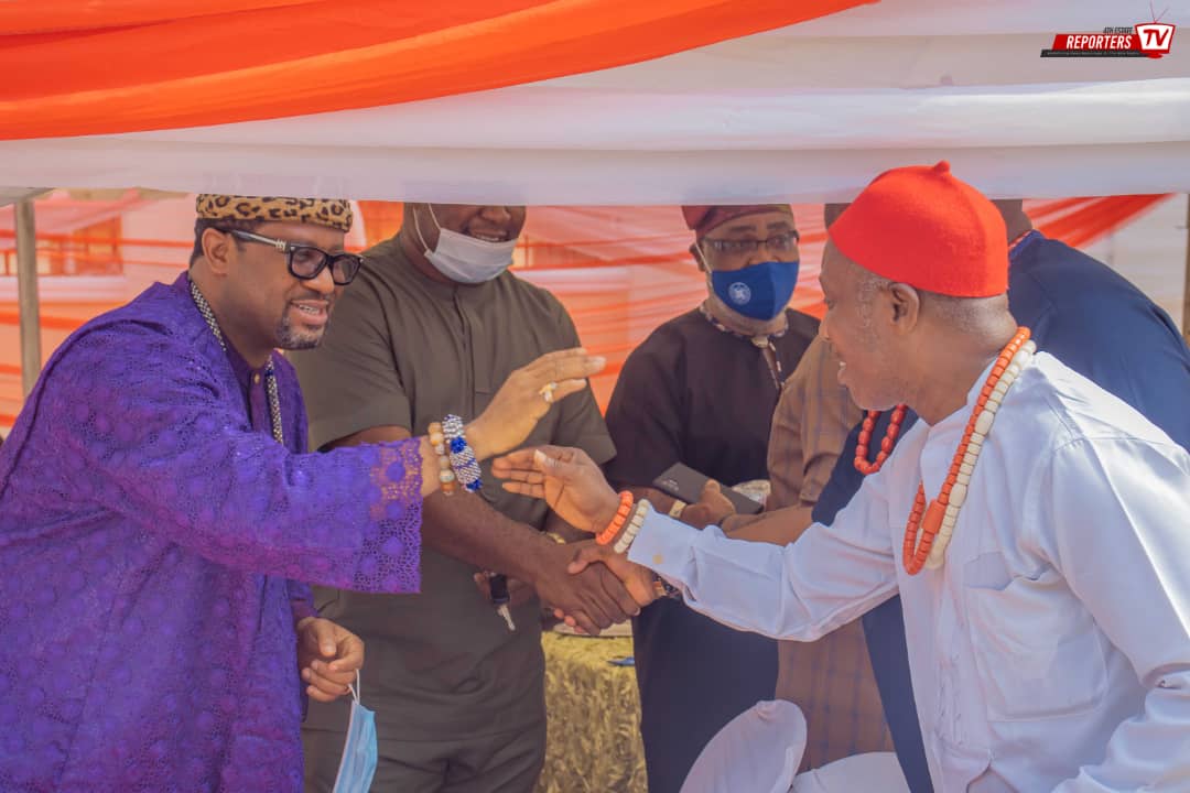 Excitement As Gov Hope Uzodinma Commissions Amaigbo Unity Forum's Ultra ...