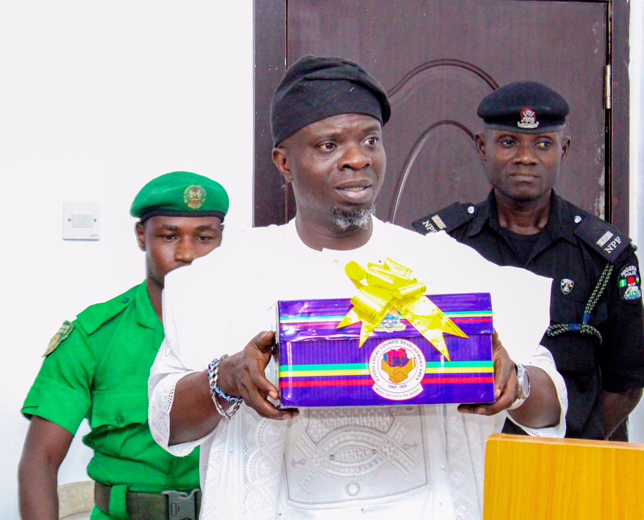 Hon Segun Odunmbaku Presents Ojodu LCDA's 2023 Budget Of Sustainable ...