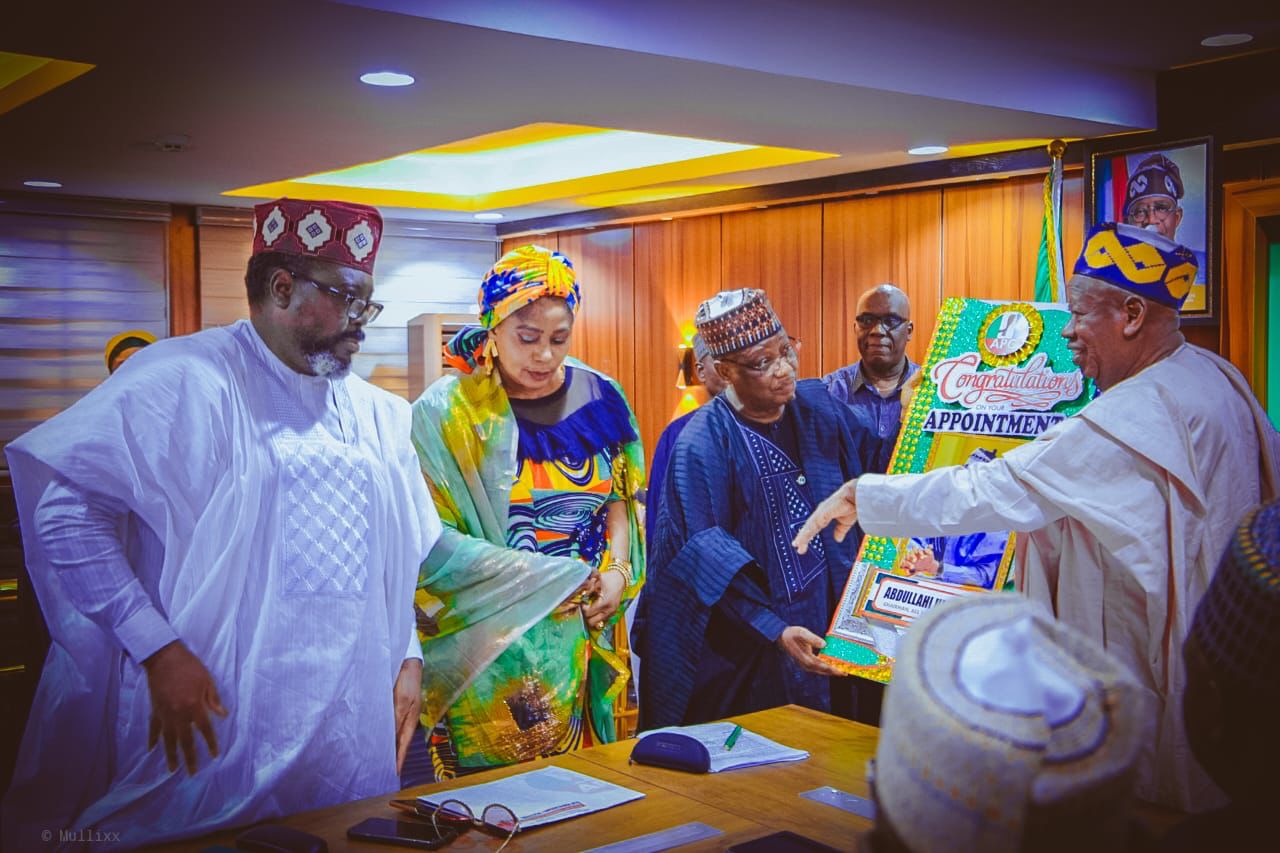 Ganduje Meets With Former PCC Directors & Secretaries - P.M.EXPRESS Ganduje Meets With Former PCC Directors & Secretaries - P.M.EXPRESS