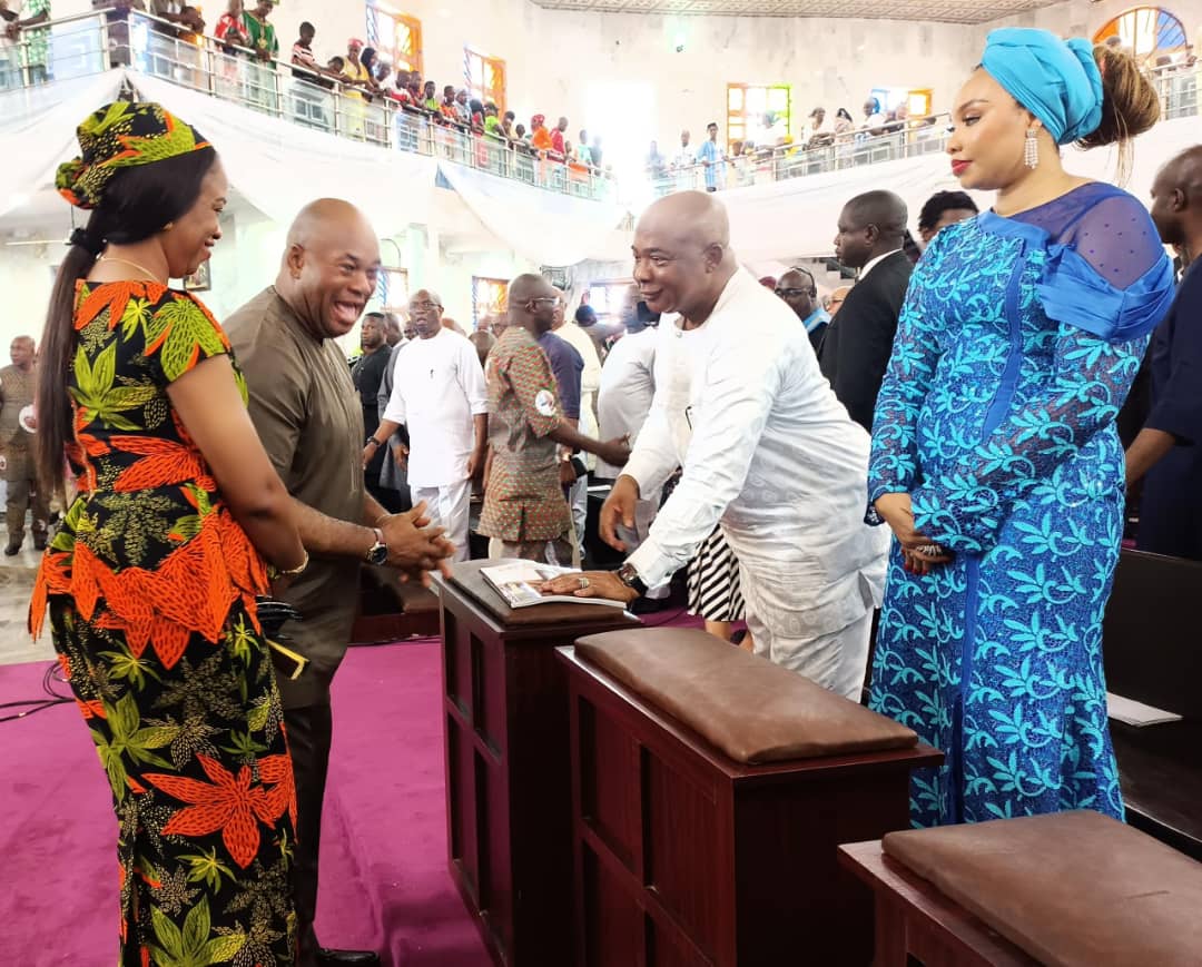 Hon. Macdonald Ebere Joins Gov. Uzodimma As St. Rose Of Lima Catholic ...