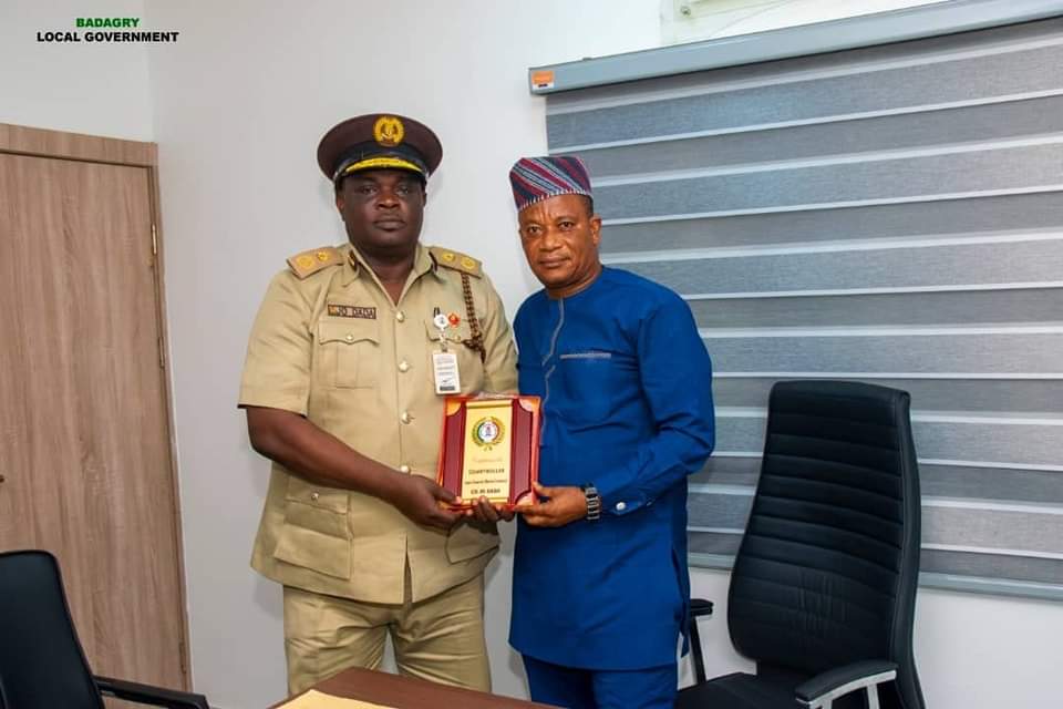 Onilude Hosts New Comptroller Lagos Seaport And Marine Command Nigeria ...