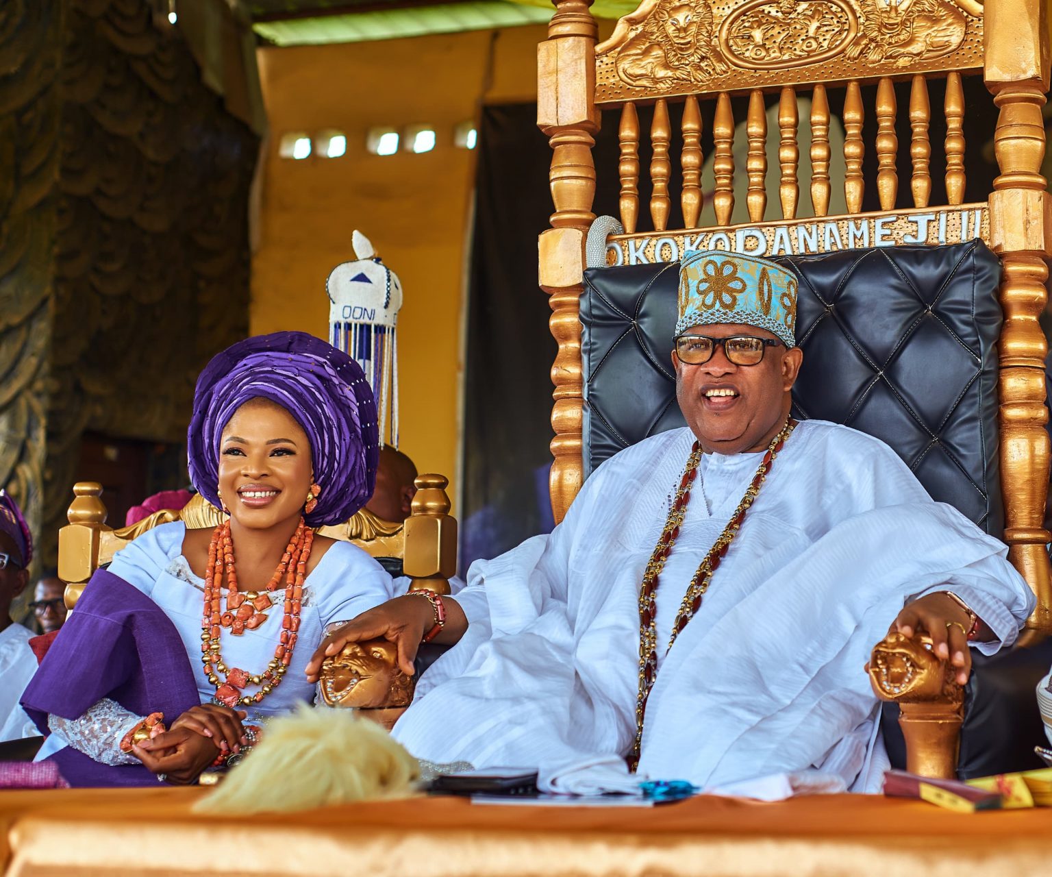 Ooni's Wife, Olori Temitope Ogunwusi Celebrates With Her Father, Oba ...